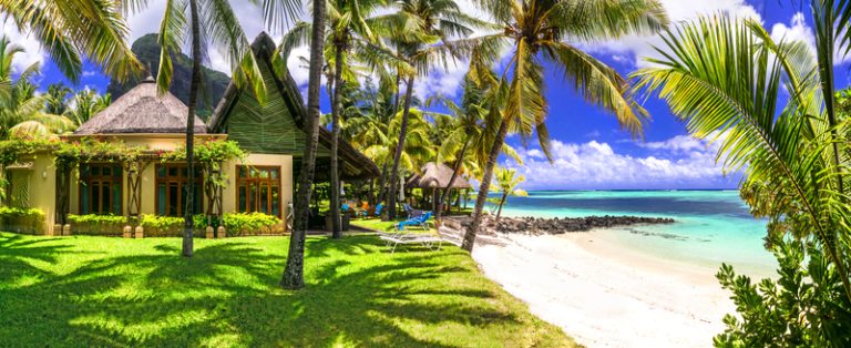 Beach House Mauritius With Menu & Rum | Mauritius Discovery Tours